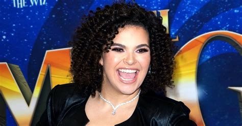 Lucero Mijares Habla De La Herencia De Sus Padres Y Cómo La Usa