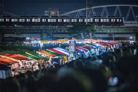 2nd Train 【阪急】なにわ淀川花火大会に伴う臨時列車運転及び「花火大会と阪急電車のコラボも」の写真 Topicphotoid60952