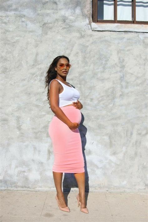 Pin By Danithely Diniz On Vestido Gestante Stylish Maternity Outfits