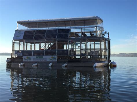 Turismo Elettrico Il Lago Di Pusiano A Bordo Di Enigma Vaielettrico