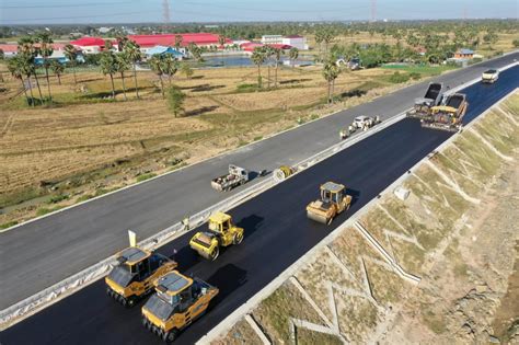 គម្រោងសាងសង់ផ្លូវល្បឿនលឿន ភ្នំពេញ ក្រុងព្រះសីហនុ សម្រេចបានជាង៧០ភាគរយហើយ Khmer Breaking News