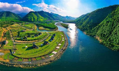 Explore Da Nang Leaf Village