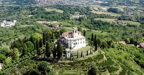 Domenica 11 Maggio Torna Montevecchia In Festa Prima Merate