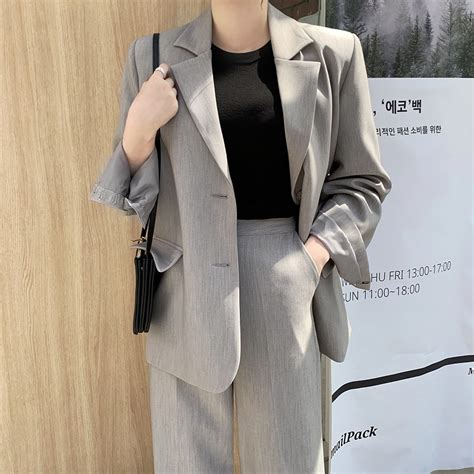 플라이모델 고급스러운 소재로 분위기 압도 오버핏자켓 주문폭주 핏 예쁘게 입을 수 있는 자켓 Facebook