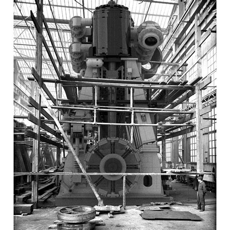 Titanic Engine