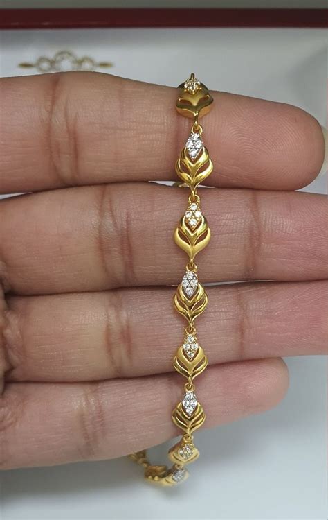 Gold Bracelet Designs For Ladies