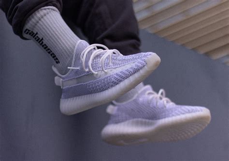 Yeezy Boost 350 V2 Staticstaticstatic Clearance