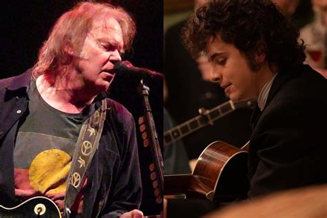 Neil Young Ecco La Sua Recensione Di A Complete Unknown Il Film Su Bob Dylan Con Timothée