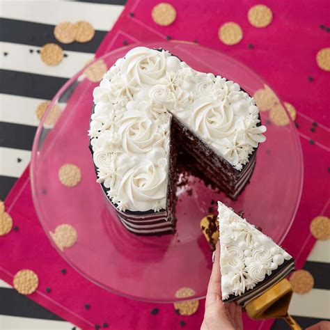 Easy Layers Heart Cake Wilton