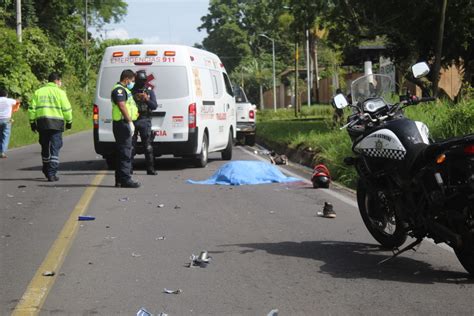Muere Al Impactarse De Frente Contra Camioneta AL REPORTE