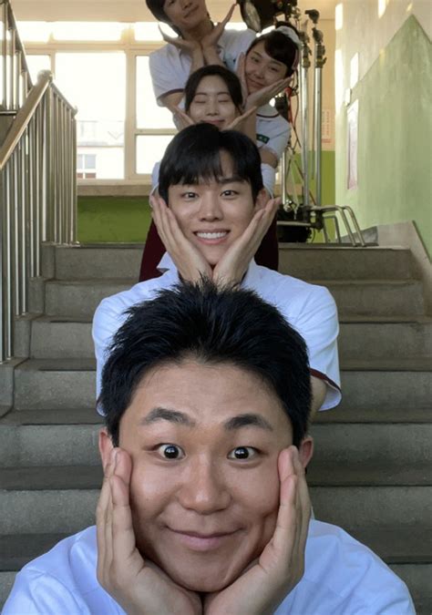 [그 시절 우리가 좋아했던 소녀]