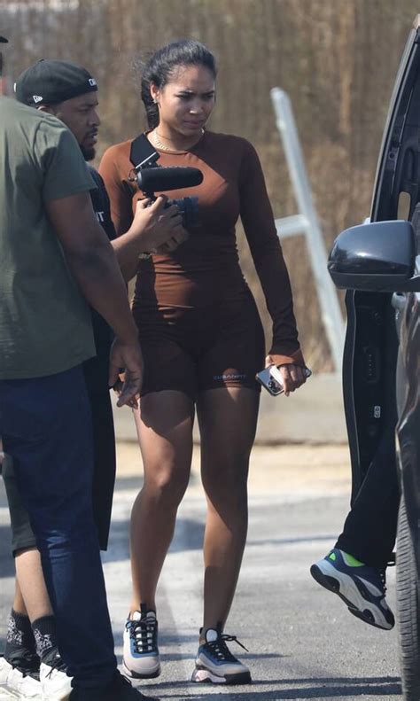 50 Cent Η εμφάνιση του θρύλου της ραπ στη Μύκονο με την εντυπωσιακή σύντροφό του Gossip Tv Gr