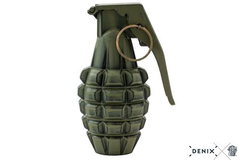 Mk 2 Or Pineapple Hand Grenade Usa 1918 738v Hand Grenades
