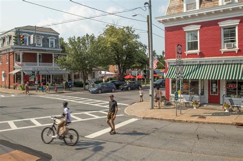 Living In Red Hook N Y The New York Times