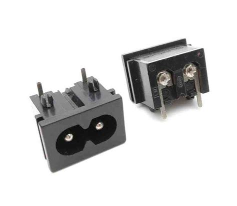 سوکت مادگی روبردی سیم برق دوشیار