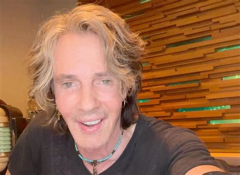 Rick Springfield Υπέστη εγκεφαλική βλάβη από πτώση που είχε πριν από