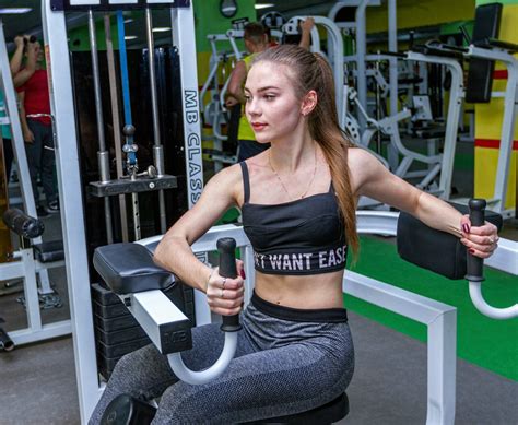 ПРОГРАММА ТРЕНИРОВОК ДЛЯ ДЕВУШЕК 2019 ВКонтакте