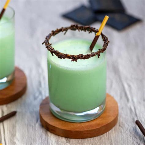 Frozen Grasshopper Drink With Ice Cream Next Level Baker