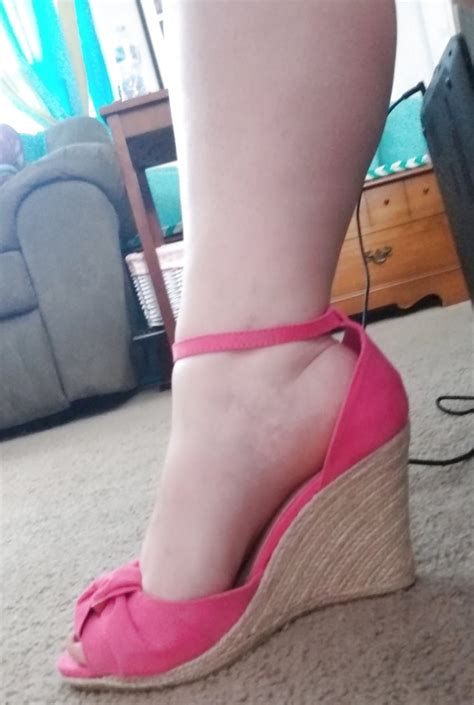 Feet Legs Heels Boots Of The Sweet Sexy Housewife Pics XHamster