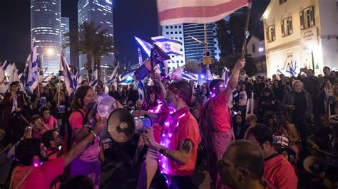 Десетки хиляди израелци подкрепиха плана на властта за съдебна реформа Новини бг