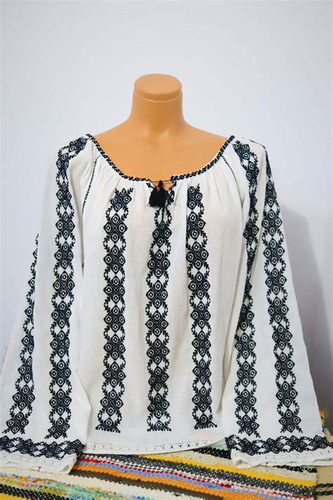 Magazin Online Haine Traditionale Si Obiecte Traditionale