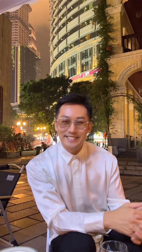 向往美好爱情的人却总是说顺其自然，胖了十斤的人每天把减肥放在嘴边至青春至未来 香港生活 企業家 創業 80後 男神 單身