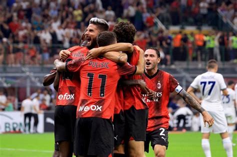 Hasil Liga Italia Ac Milan Gilas Lazio 2 0 Rossoneri Puncaki Klasemen