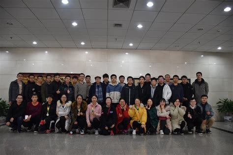 微小型研究所成功举办2019年羽毛球比赛 微小型研究所实验室