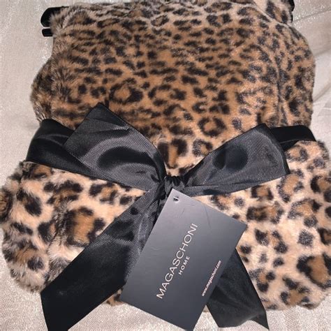 Blankets And Throws Magaschoni Home Leopard Faux Fur Throw Bedding Home
