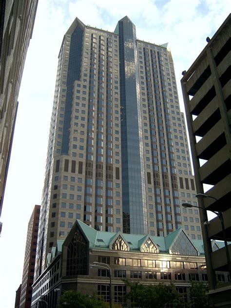 One Metropolitan Square Saint Louis 1989 Structurae