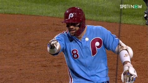 【mlb 速報】フィリーズのニック・カステヤノス、2打席連続ホームラン！mlb史上初のプレーオフ2試合連続のマルチホームラン！ ブレーブス
