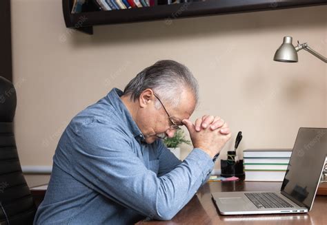 Old Man Elderly Computer Blank Template Imgflip