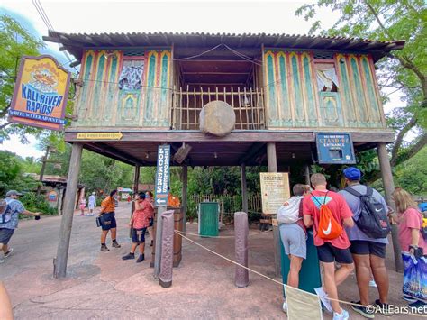 News Disney World Power Outage Causes Several Rides To Shut Down