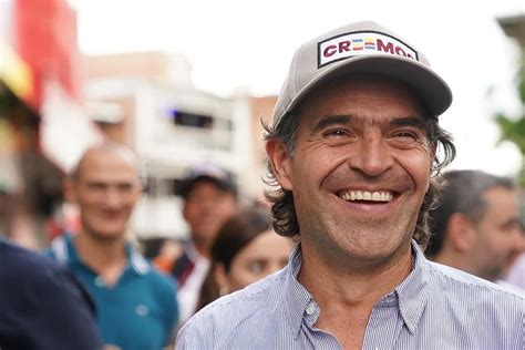 Federico Gutiérrez No Participa En Debates Pero Recorre Las Calles De