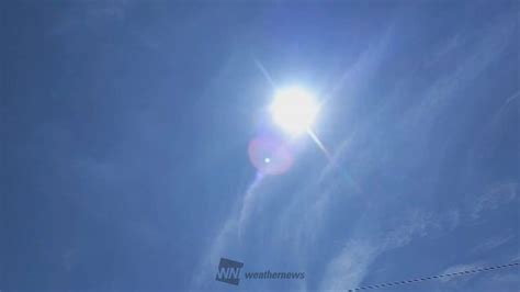 青空に巻雲と飛行機雲が見え始めました水 愛知県安城市 Hiro Chaki ひろちゃき ウェザーニュース