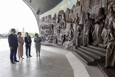 ФОТО Ерөнхийлөгч У Хүрэлсүхийн Узбекистан Улсад хийх төрийн айлчлал эхэллээ