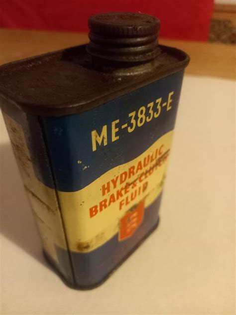 Plechovka Od Hydraulick Ho Brzdov Ho Oleje Anglick Popis Aukro