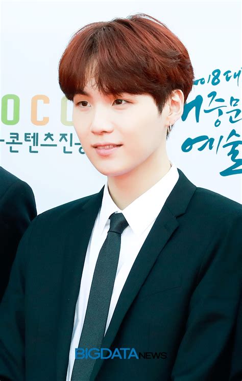 [big포토] 방탄소년단 Bts 슈가 그 어떤 누구도 범접 할 수 없는 남신의 완벽한 비주얼