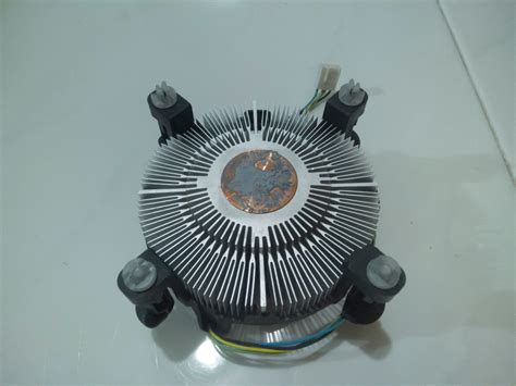 Replacing The Thermal Compound From A Boxed Intel CPU Fan Blog NOVALISTIC