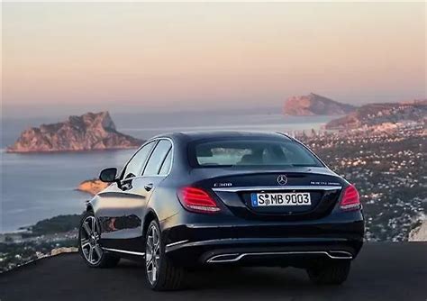 Mercedes Benz C Class Hatchback Rendered Carwale