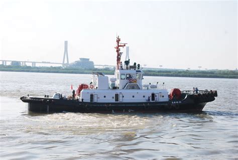 交付我公司一天顺利交付三船 江苏省镇江船厂集团欢迎您