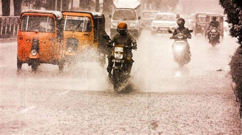 Tamil Nadu Receives Unseasonal Rainfall As Schools Colleges Declare Holiday