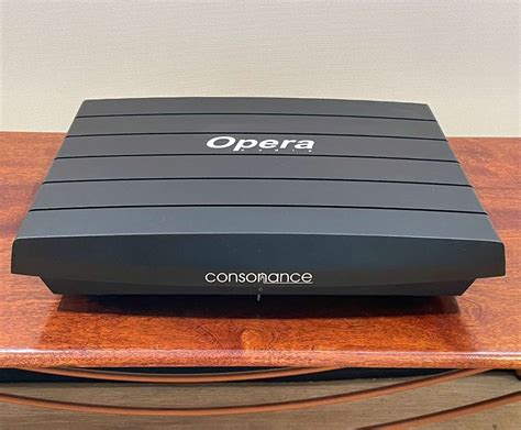 Streamer Opera Consonance Reference DS1 Bộ đôi hoàn hảo cho chiếc DAC