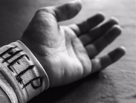 Relación Entre Autolesiones Y Riesgo De Suicidio En Jóvenes Centro De