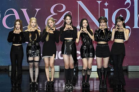 포토 클라씨 두번째 미니 앨범 들고 왔어요~