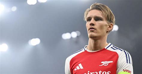 Martin Odegaard Compared To Arsenal Invincible As Fresh Demand Issued The Mirror