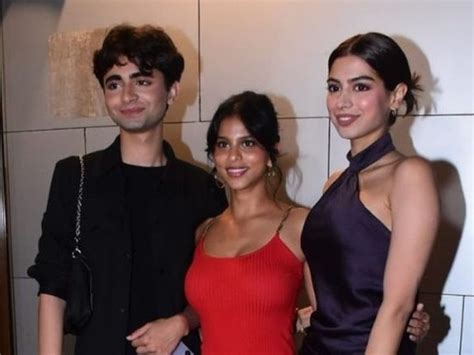 Suhana Khan Khushi Kapoor Agastya Nanda Director Zoya Akhtar And
