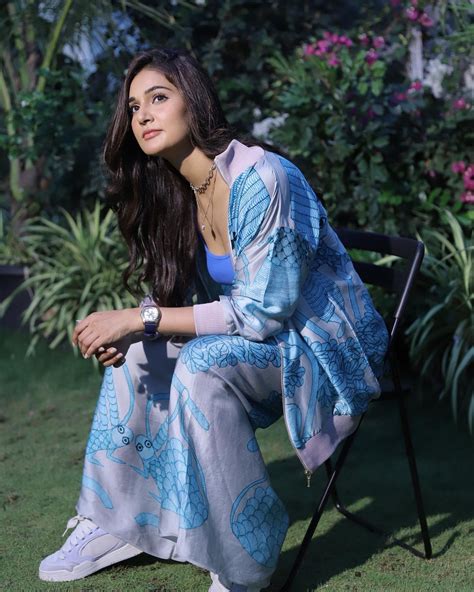 Mukti Mohan Fan Photos Mukti Mohan Pictures Images 85122 Filmibeat