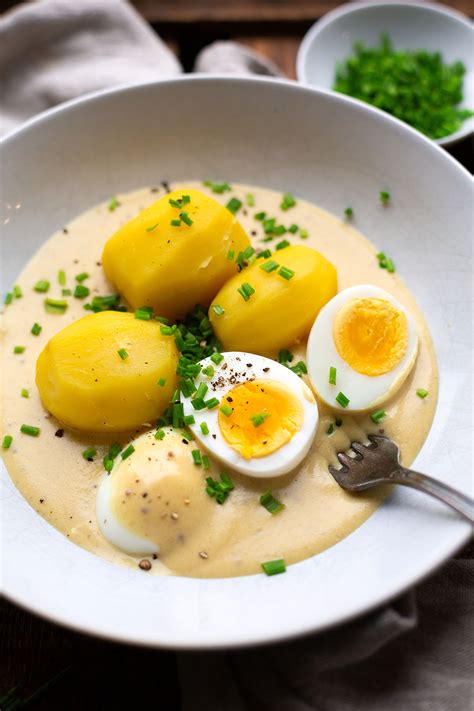 Senfeier Mit Kartoffeln Omas Schnelles Rezept Kochkarussell