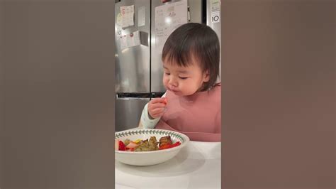 딸기공주 딸기 먹는 속도 배속아님 Youtube